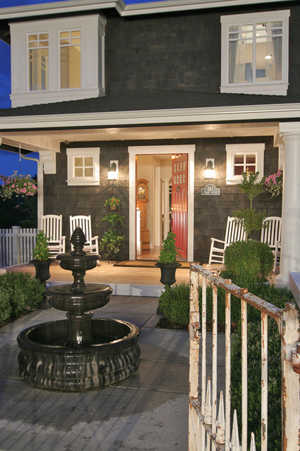 Seattle Box Style - Traditional - Exterior - Seattle - by Kristi Spouse ...