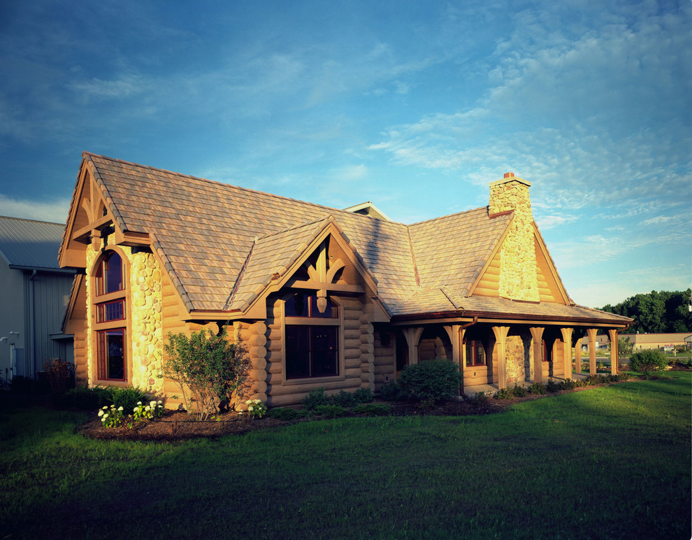 Shake Roof Tile - Traditional - Exterior - Milwaukee - by Vande Hey ...