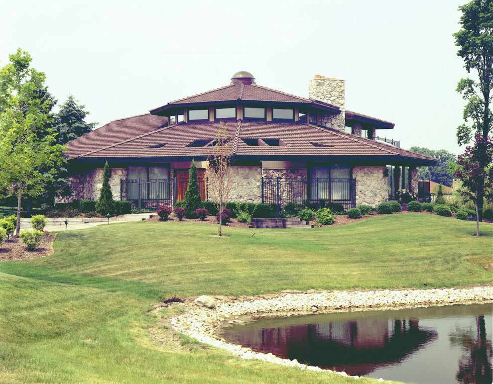 Shake Roof Tile - Traditional - Exterior - Milwaukee - by Vande Hey ...