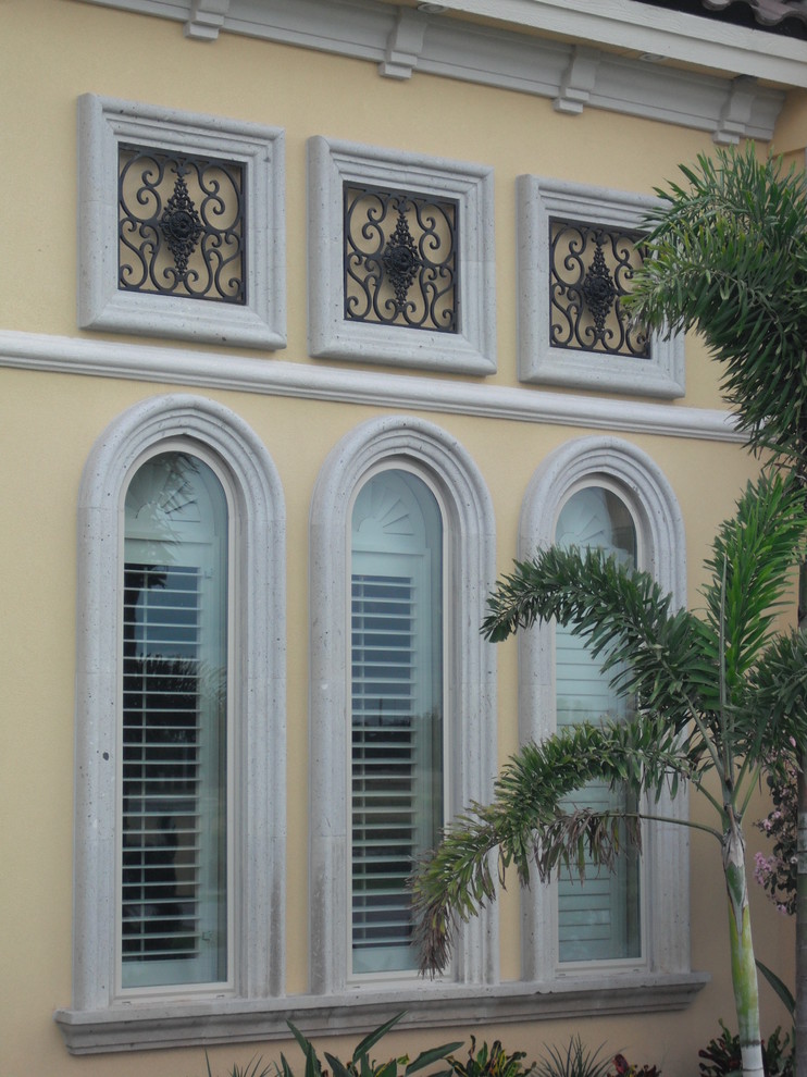 Shary - Mediterranean - Exterior - Houston - by Forja Designs | Houzz