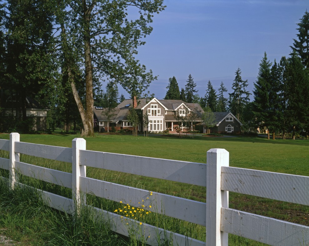 Shingle Style Farmhouse - Farmhouse - Exterior - Seattle - by AOME ...