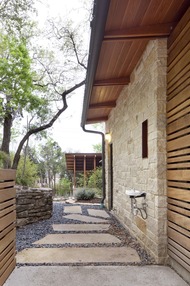 side approach to front entry - Contemporary - Exterior - Austin - by ...
