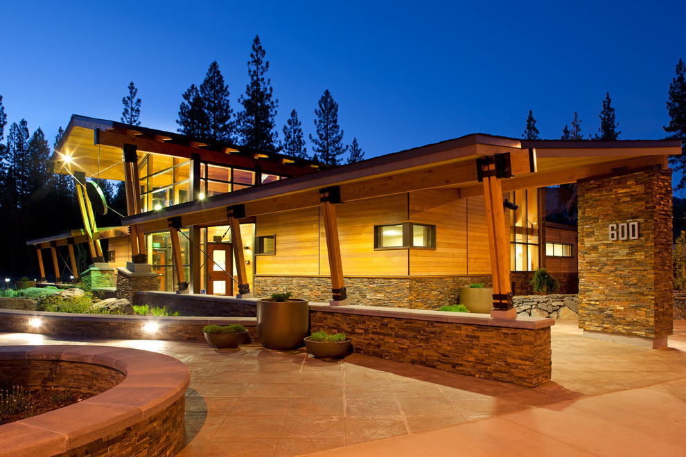 Side Facade - Craftsman - Exterior - San Francisco - by Glimmer & Glow ...