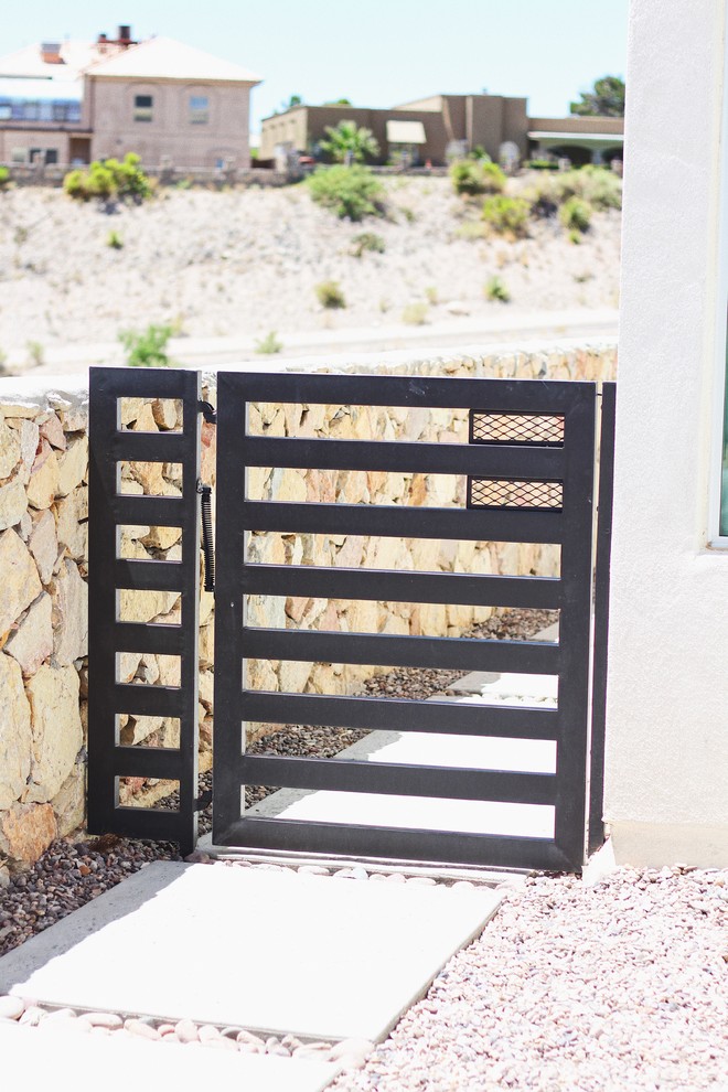 Side Gates - Exterior - Austin - by Elite Iron Works | Houzz