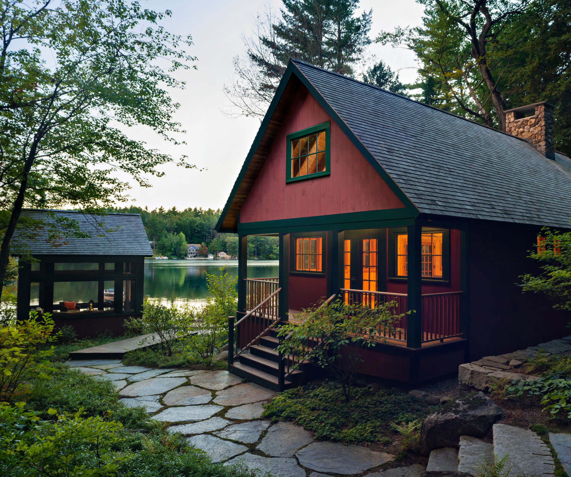 Red Rustic House Exteriors 4,168 Charming Rustic House Exterior Stock