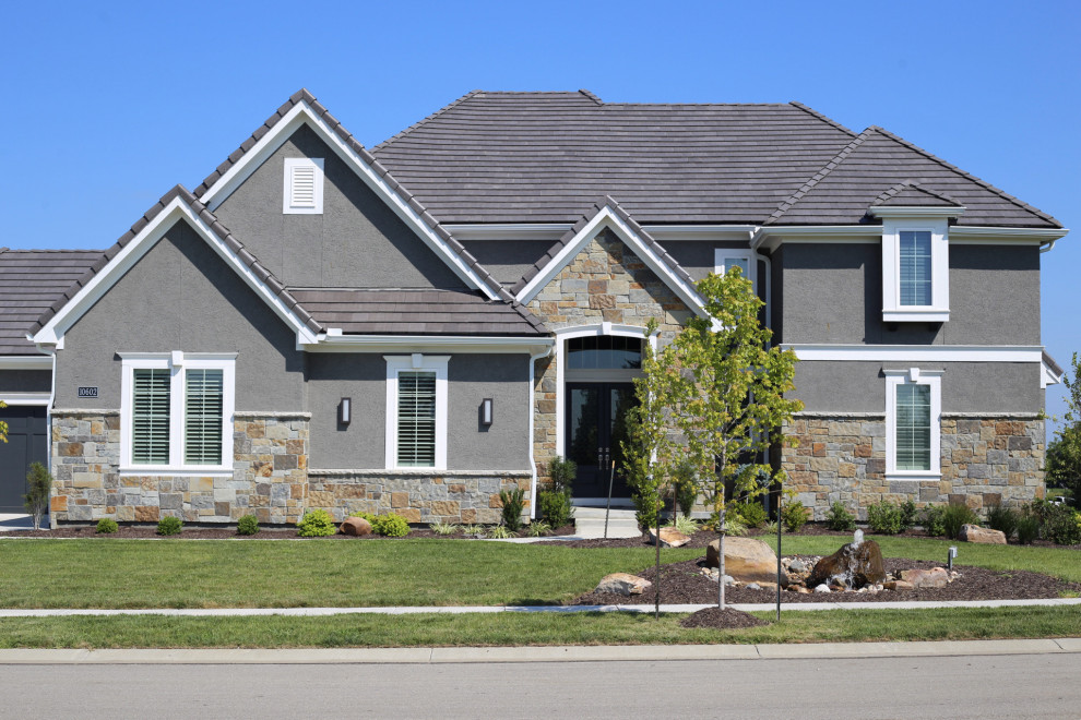 Silvermist Blend - Traditional - Exterior - Kansas City - by Stone ...