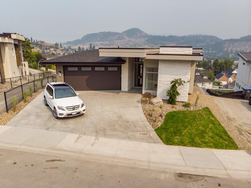 Sladen Cres - Modern - House Exterior - Vancouver - by Gibson ...