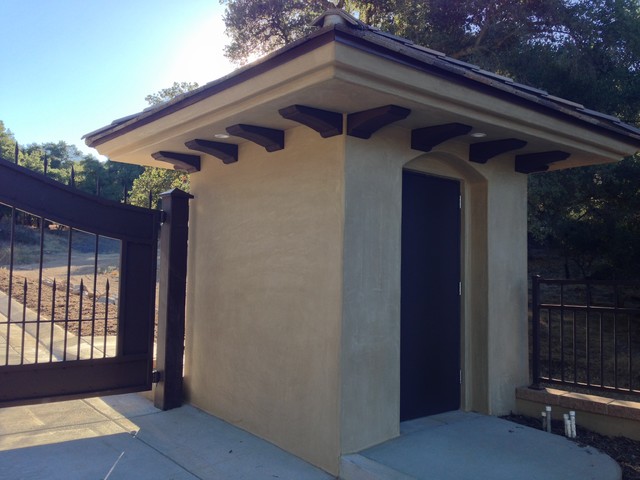 Smooth Stucco - Exterior - Los Angeles - by American Eagle Construction ...