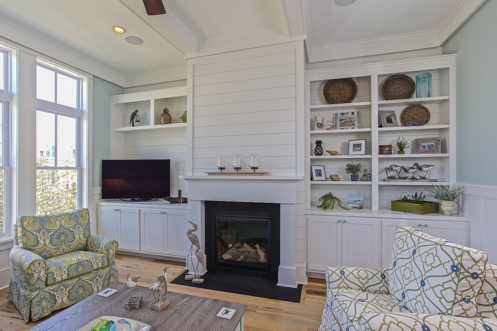 Smythe 2 - Beach Style - Exterior - Charleston - by Southeastern Custom ...