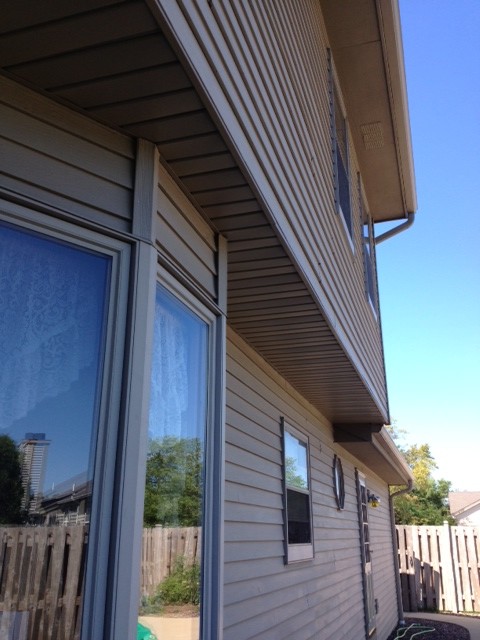 Soffit, Fascia, and Trim Work Vinyl Franklin - Classique - Façade ...