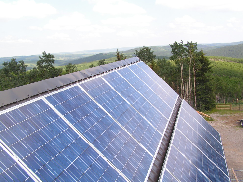 Solar PV Utility Interactive Grid-tie System - Contemporary - House ...