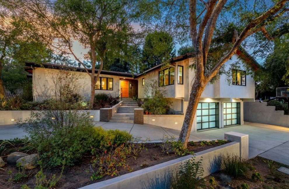 Sophisticated Contemporary California Ranch - Contemporary - Exterior ...