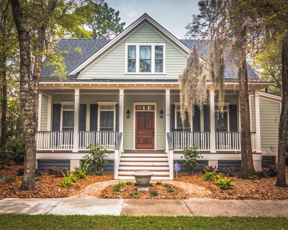 Southern Style Oak Spring House Front Exterior - Farmhouse - Exterior ...