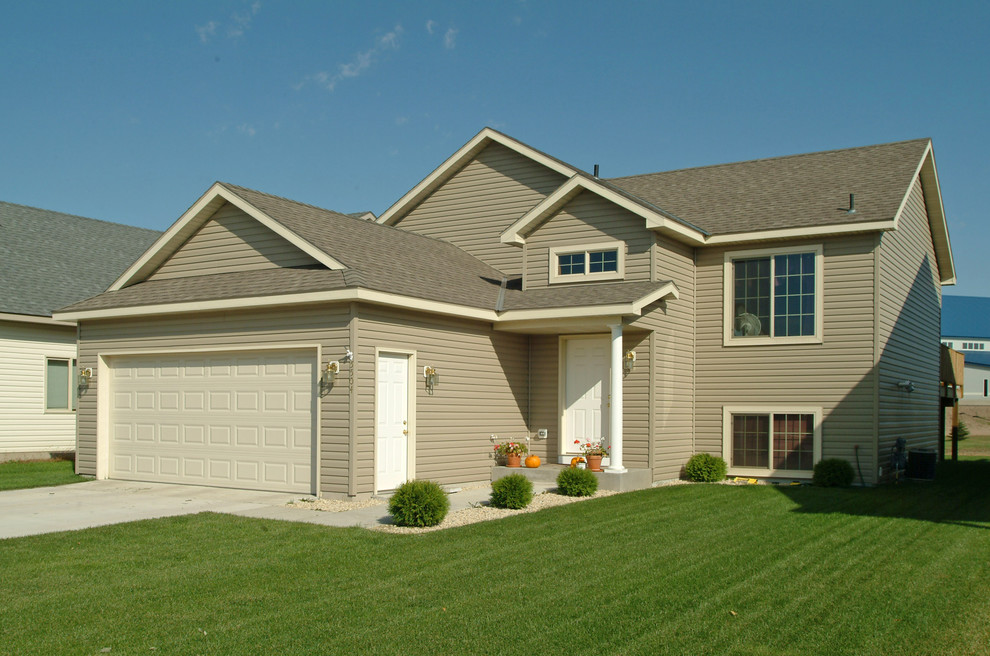 Split Level Homes - Traditional - Exterior - Minneapolis - by The ...