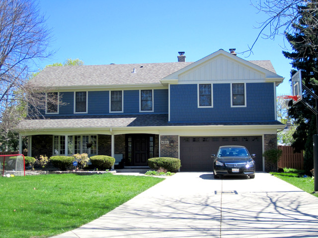 Split Level Style Home - Western Springs, IL in James Hardie Shake ...