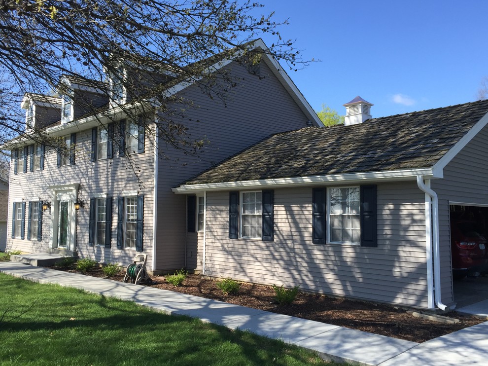 St. Charles, MO 63304 - Harvard Slate - Traditional - Exterior - St ...