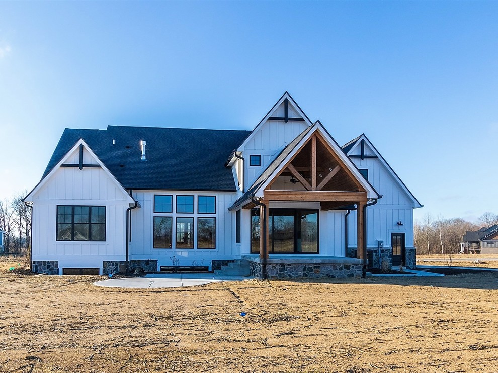 Stone Ridge Back Elevation - Campagne - Façade - Indianapolis - par ...