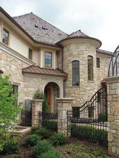 Stone Turret - Exterior - Chicago - by Kisarau Architect, LTD. | Houzz