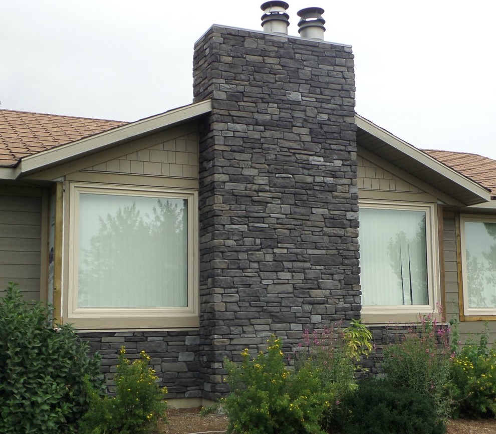 Stonework - Farmhouse - Exterior - Calgary - by Heritage Stoneworks | Houzz