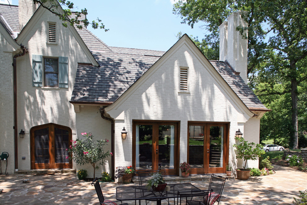 Stucco Pool House - Traditional - Exterior - St Louis - by Fendler and ...