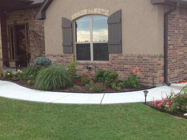 stucco,shutters,brick,stone exterior - Classique - Façade - Oklahoma ...
