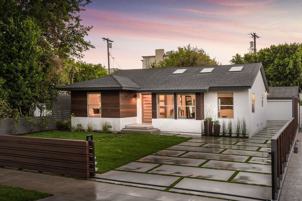 Studio City Contemporary - Contemporary - Exterior - Los Angeles - by ...