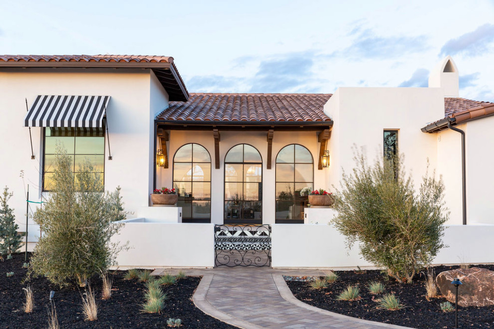 Stunning Spanish Farmhouse - Farmhouse - Exterior - Sacramento - by ...