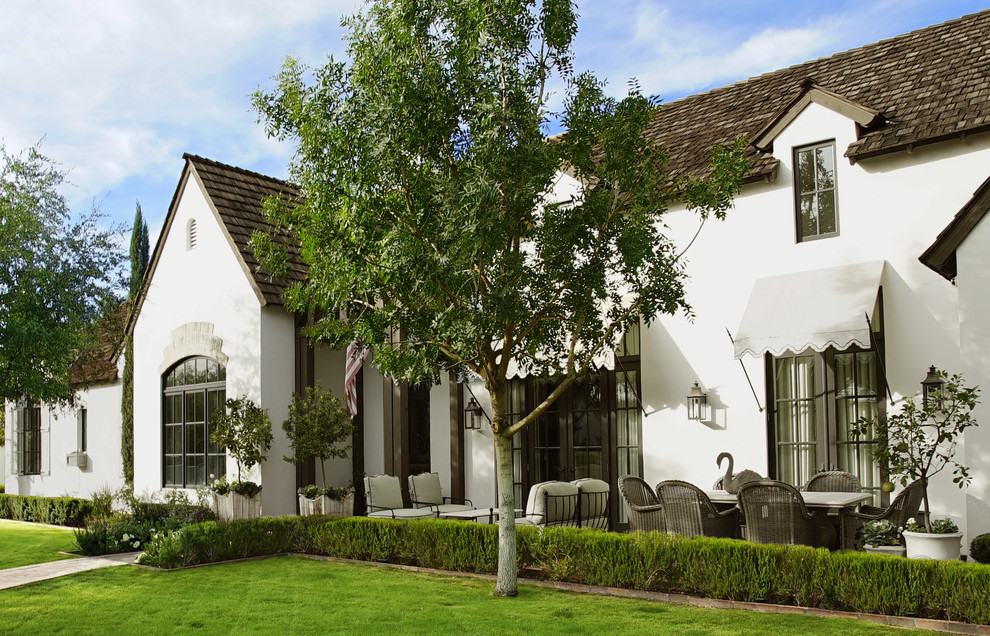 Stylish Manor - Front Entry www.hryanstudio.com - Traditional ...