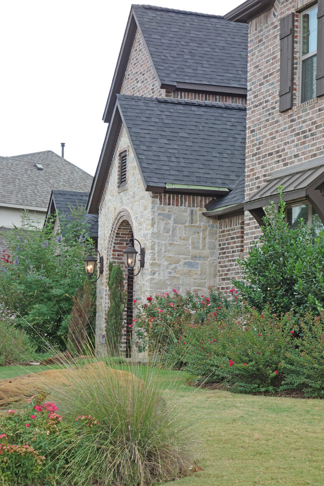 Texas Brick Traditional - Traditional - Exterior - Dallas - by ...