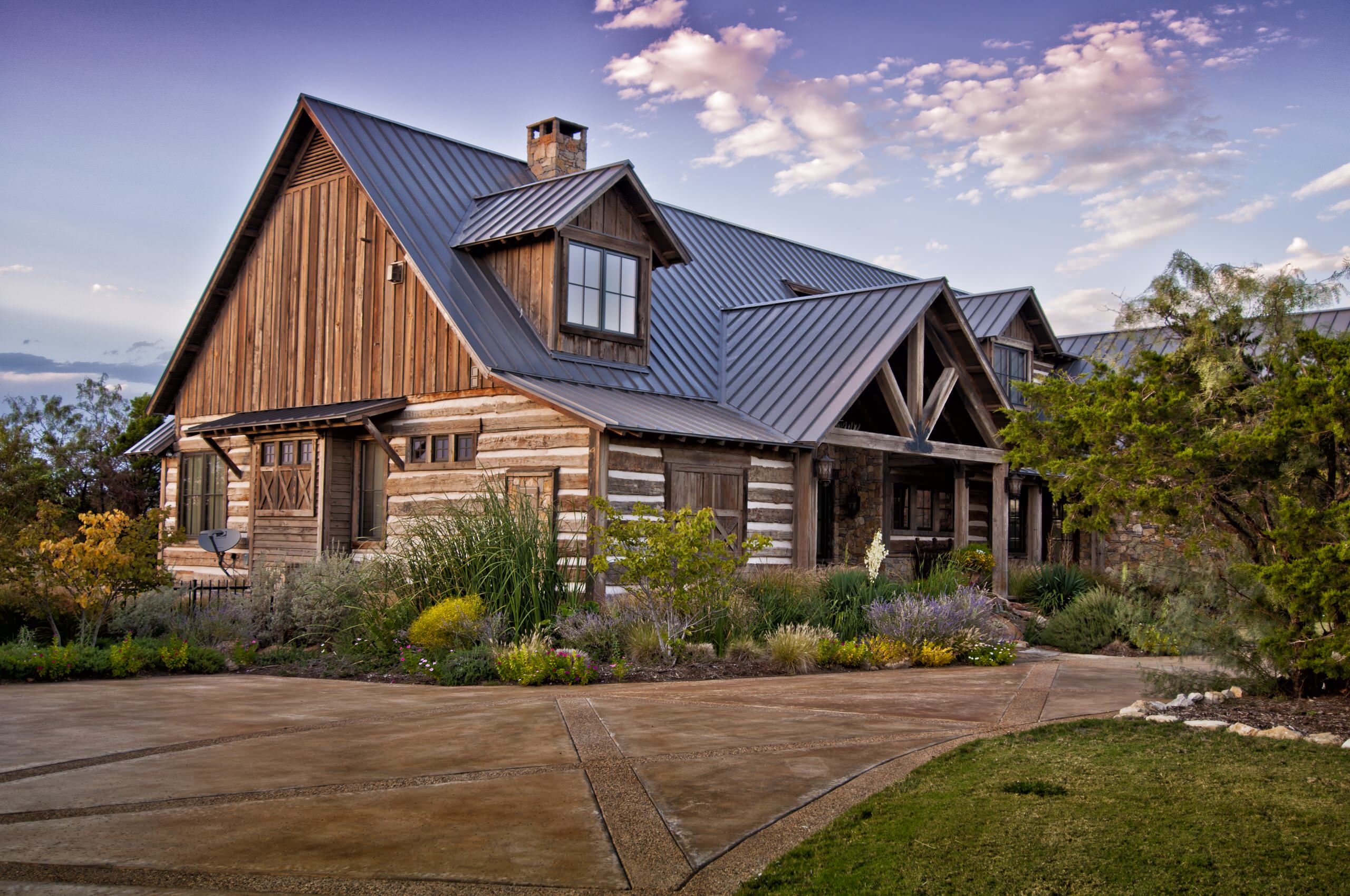 Metal Stucco And Log Homes Residential Painting VNR Painting