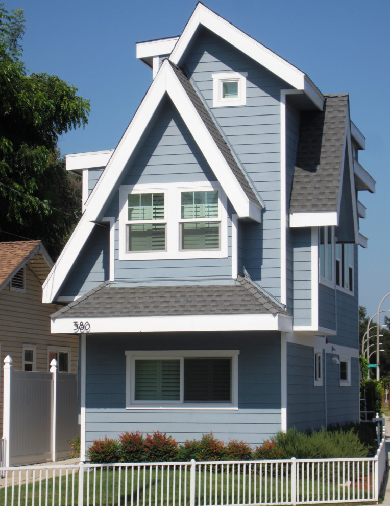 The Big Little House - Arts & Crafts - House Exterior - Los Angeles ...