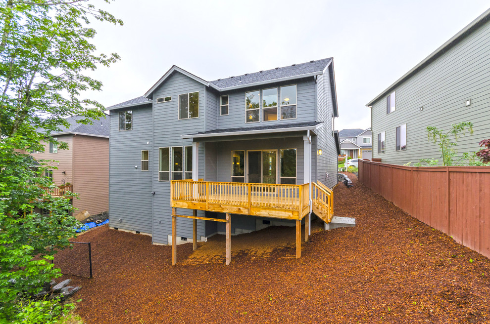 The Columbian - Modern Craftsman 2-Story in Camas, Washington - Arts ...