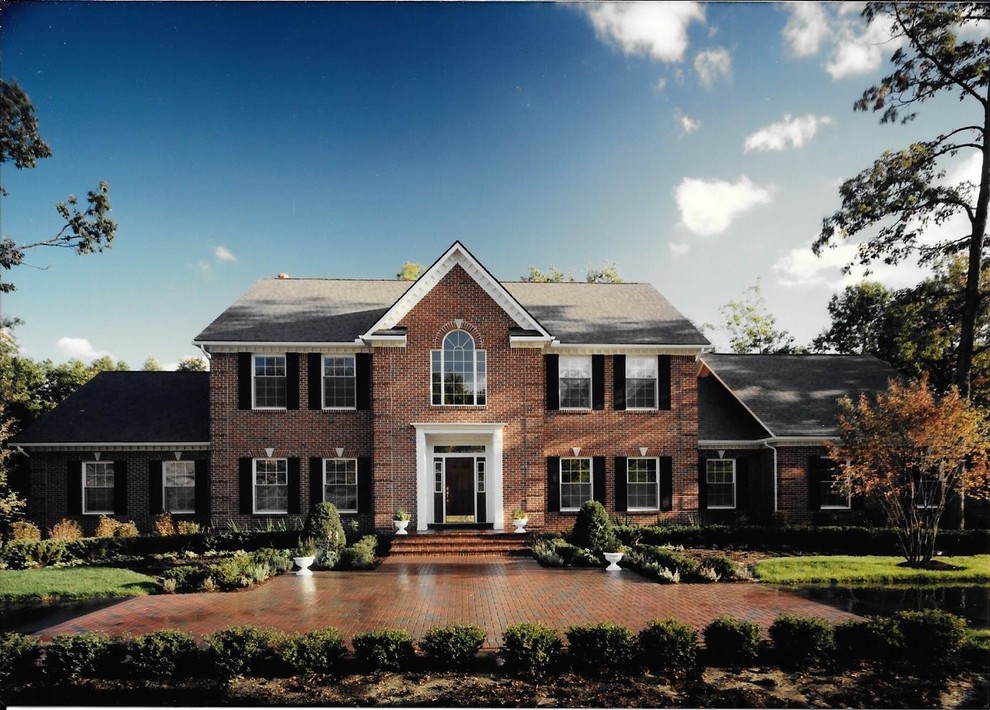 The Grosse Pointe Hall - Traditional - Exterior - Detroit - by Kraus ...