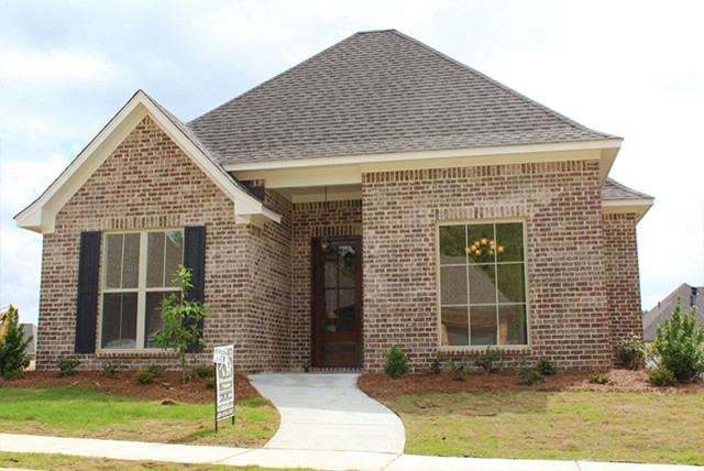 The Janson - Transitional - Exterior - Jackson - by Shoemaker Homes | Houzz
