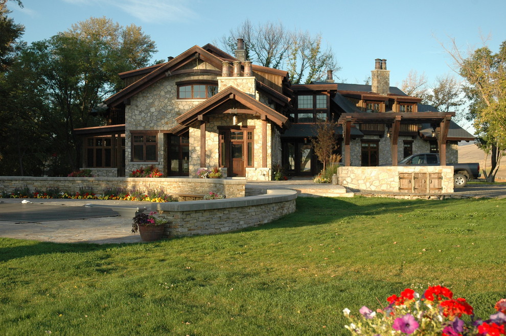 The Rambling Ranch House - Farmhouse - Exterior - Vancouver - by Nicola ...