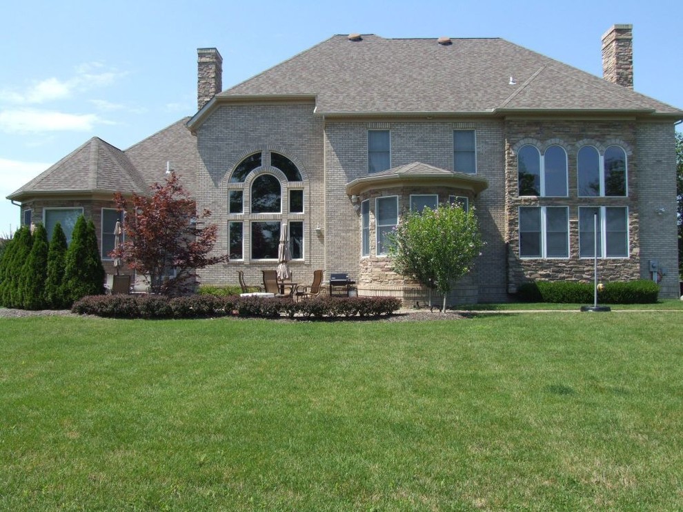 The Williamsburg (modified) - Traditional - Exterior - Cleveland - by ...