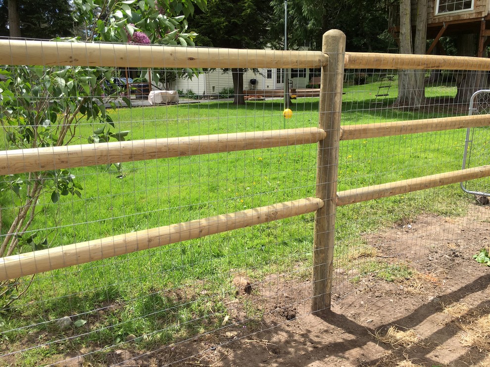 Three (3) Rail Pole Fence with Rolled Wire (Horse Fence) - Farmhouse ...