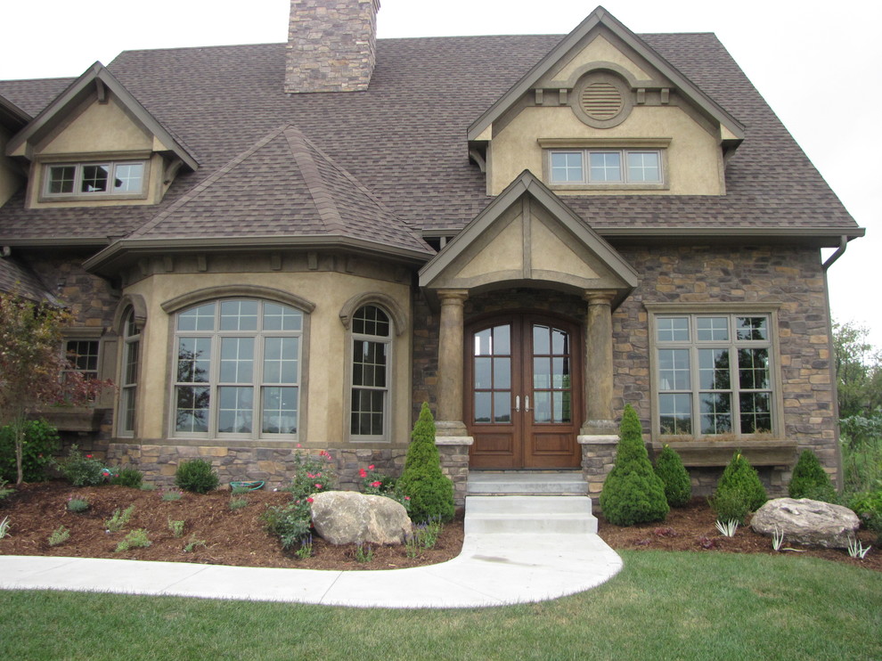 Traditional Exterior Close Up - Traditional - Exterior - Minneapolis ...