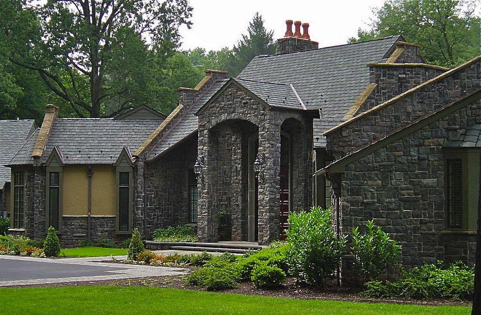 Traditional Exterior - Traditional - House Exterior - New York | Houzz UK