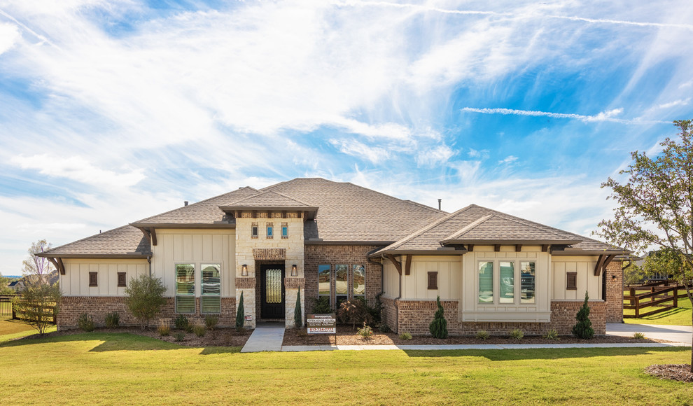Transitional in the Country - Transitional - Exterior - Dallas - by ...