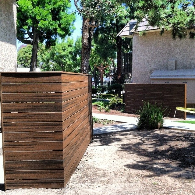 Trex privacy fence - Modern - Exterior - San Diego | Houzz AU