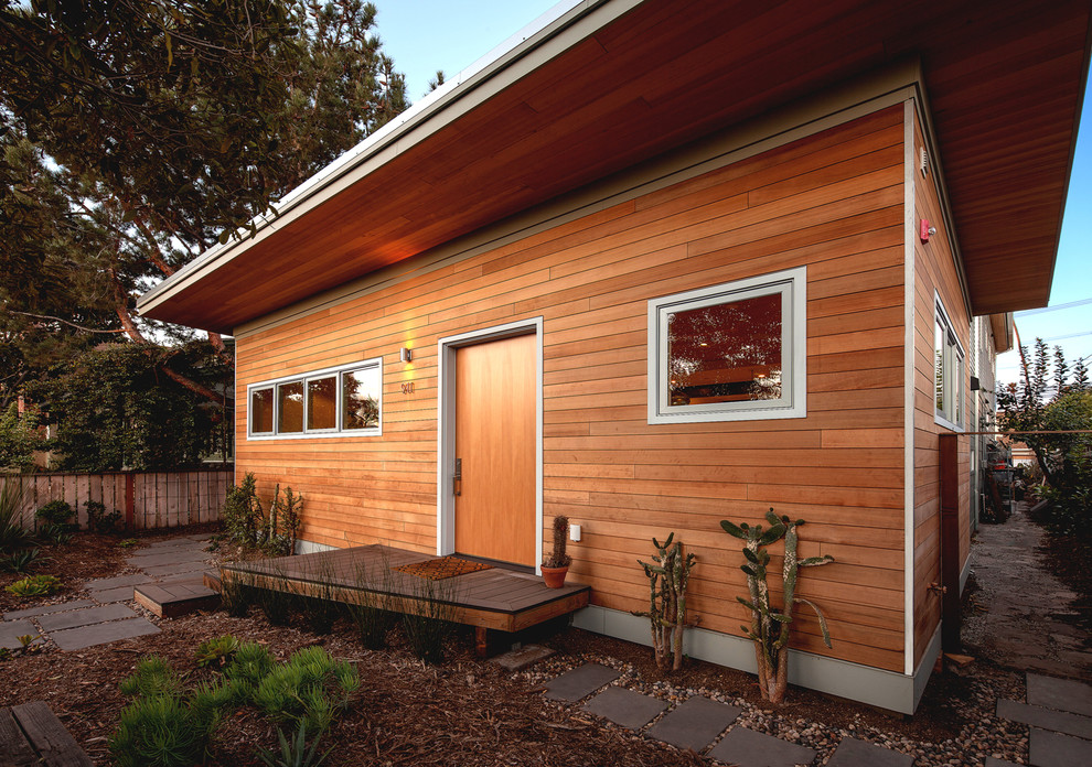 Venice Beach Custom Prefab - Beach Style - Exterior - Los Angeles - by ...