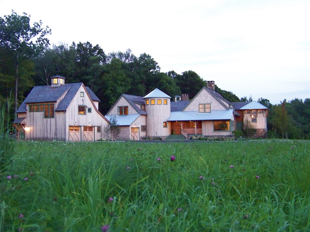 Vicente Burin Architects - Rustic - Exterior - New York - by Vicente ...