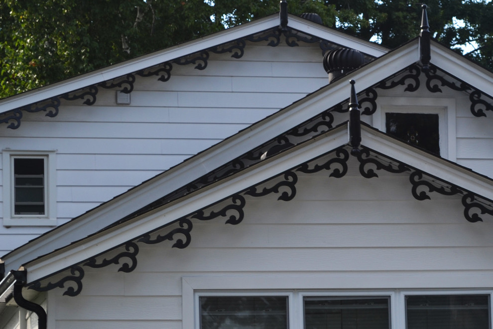 Victorian Trim - Traditional - Exterior - Toronto - by Inviting Home ...