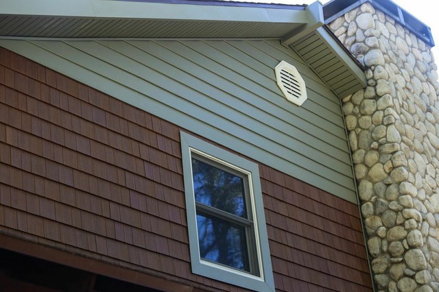 Vinyl Cedar Shake Shingles, Shiplap Vinyl Insulated Siding, Soffit ...