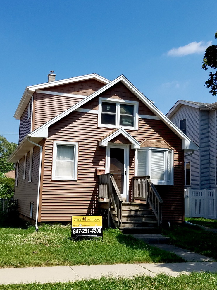 Vinyl Siding, Norridge, IL - Farmhouse - Exterior - Chicago - by Siding ...