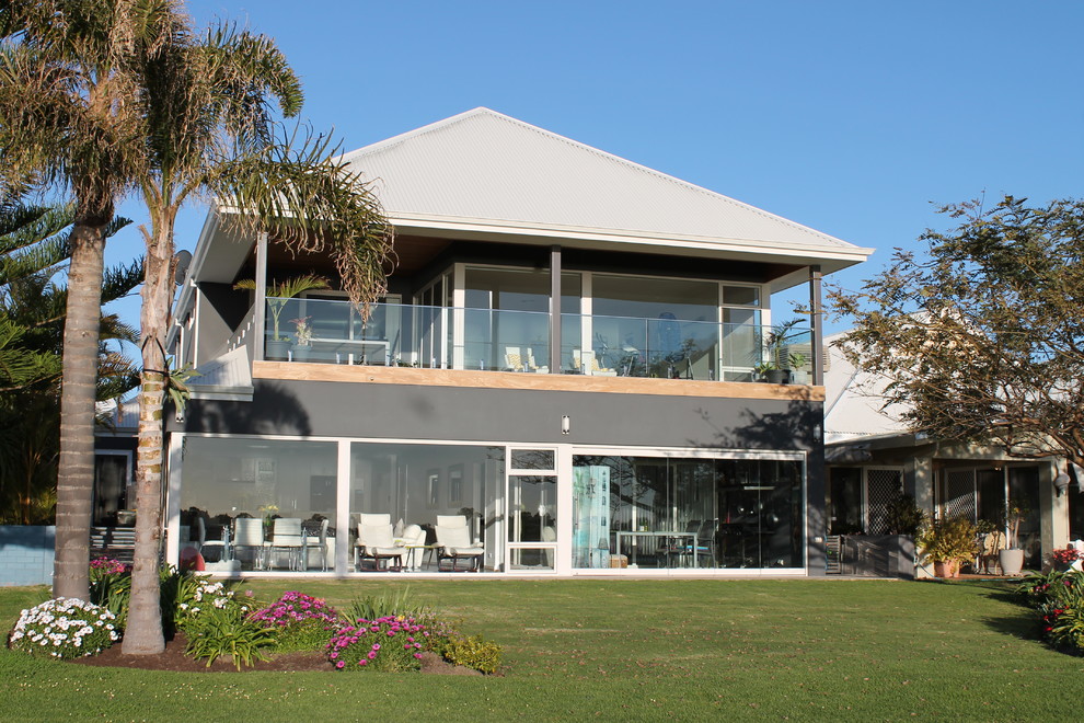 Waterside Drive, Mandurah - Traditional - Exterior - Perth - by North ...