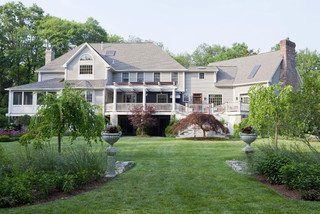 Waterways - Traditional - Exterior - New York - by Oliver Design Associates