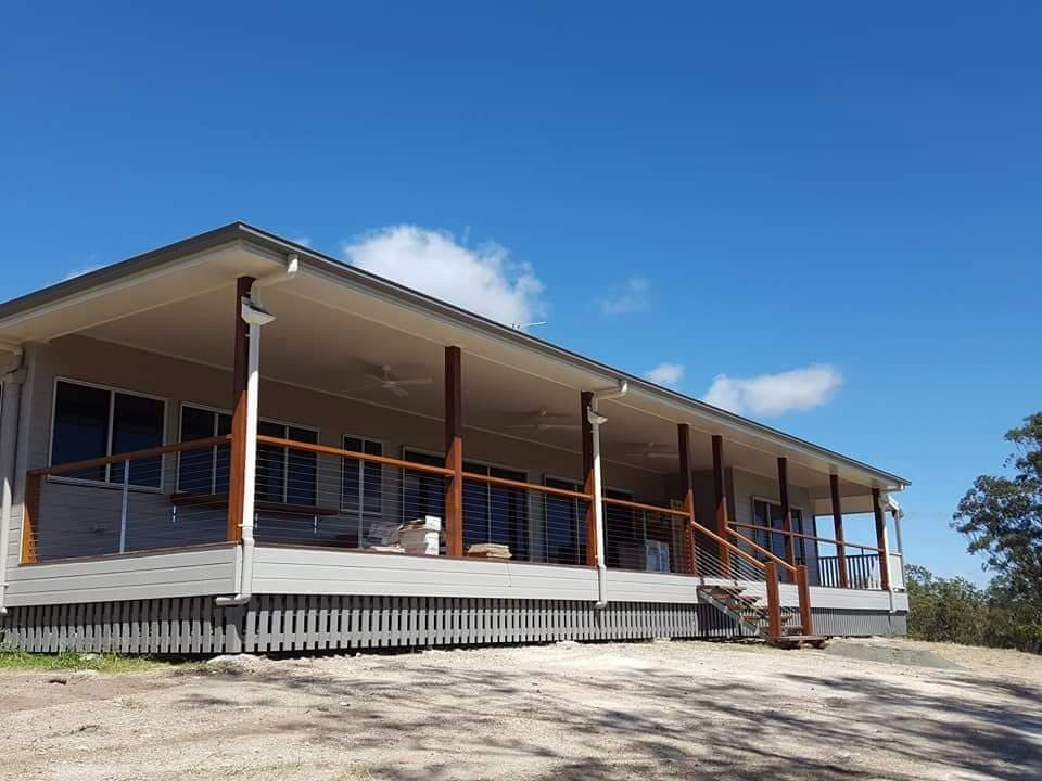 Weatherboard on Stumps - Moderno - Facciata - Altro - di Fallon Homes ...