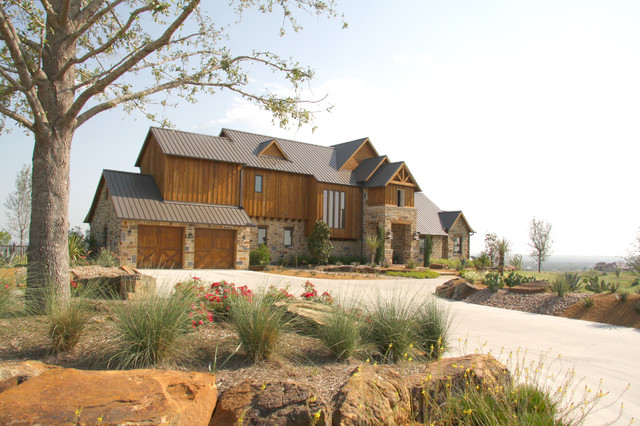 West Texas Ranch - Rustic - House Exterior - Dallas - by AG Builders ...